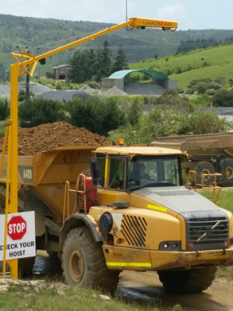 Loadscan featured in August 2020 issue - Earthmoving Equipment Magazine - Loadscan